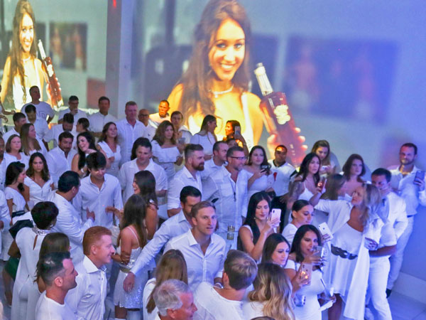 Kick It With 102 – El Centurion 102